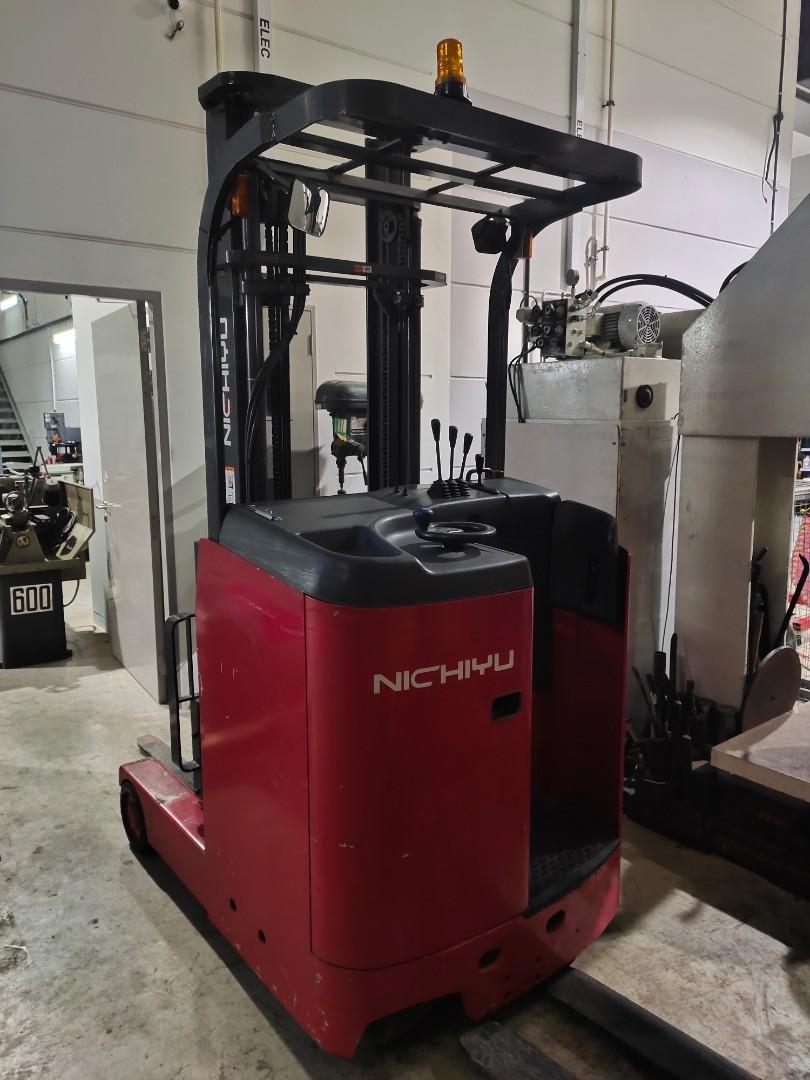 Nichiyu Battery Reachtruck, Cars, Other Vehicles on Carousell