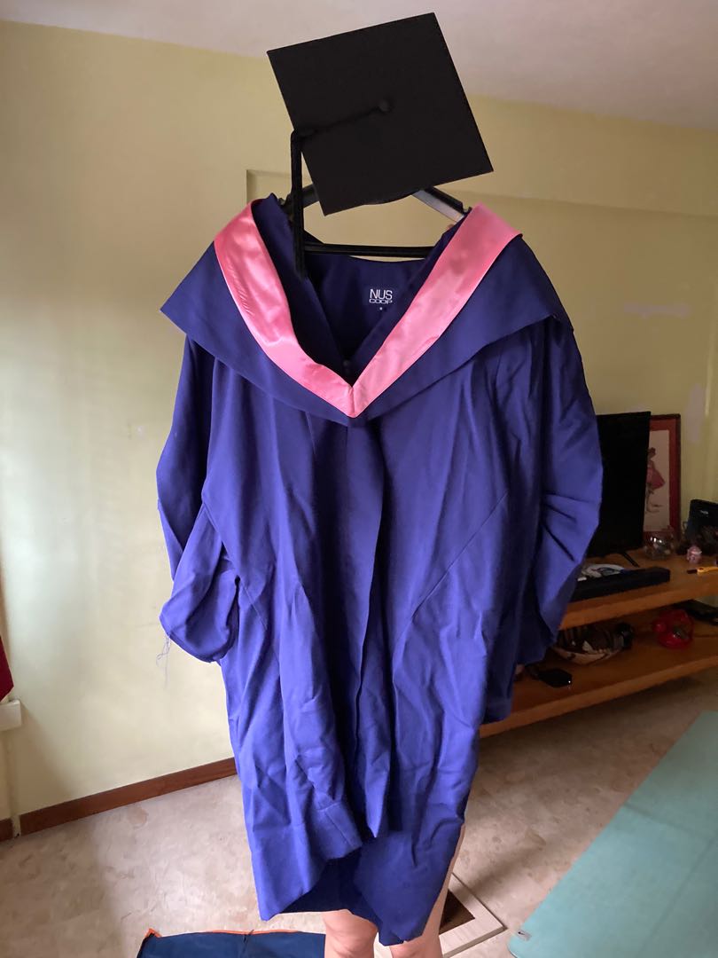 NUS Graduation Gown Faculty of Arts (FASS) for Convocation, Everything ...