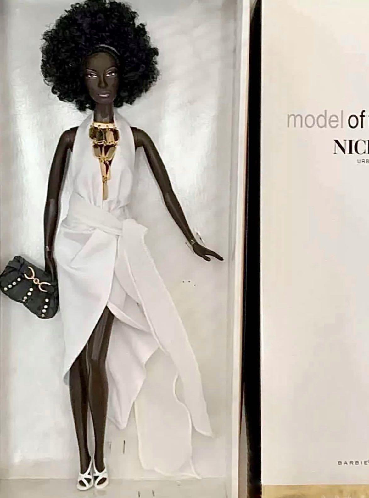 Rare Barbie Doll 2004 Model Of The Moment - Nichelle , Hobbies & Toys ...