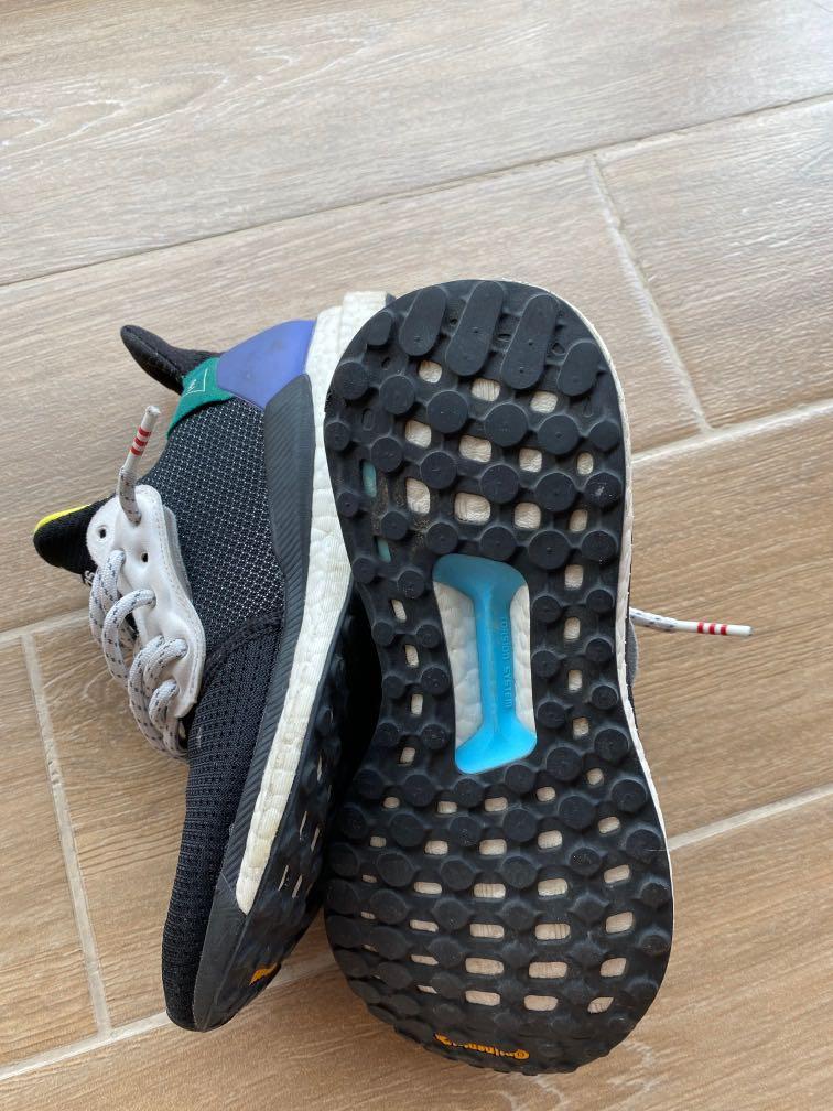 Solar Hu ultra boost, Men's Fashion, Footwear, Sneakers on Carousell
