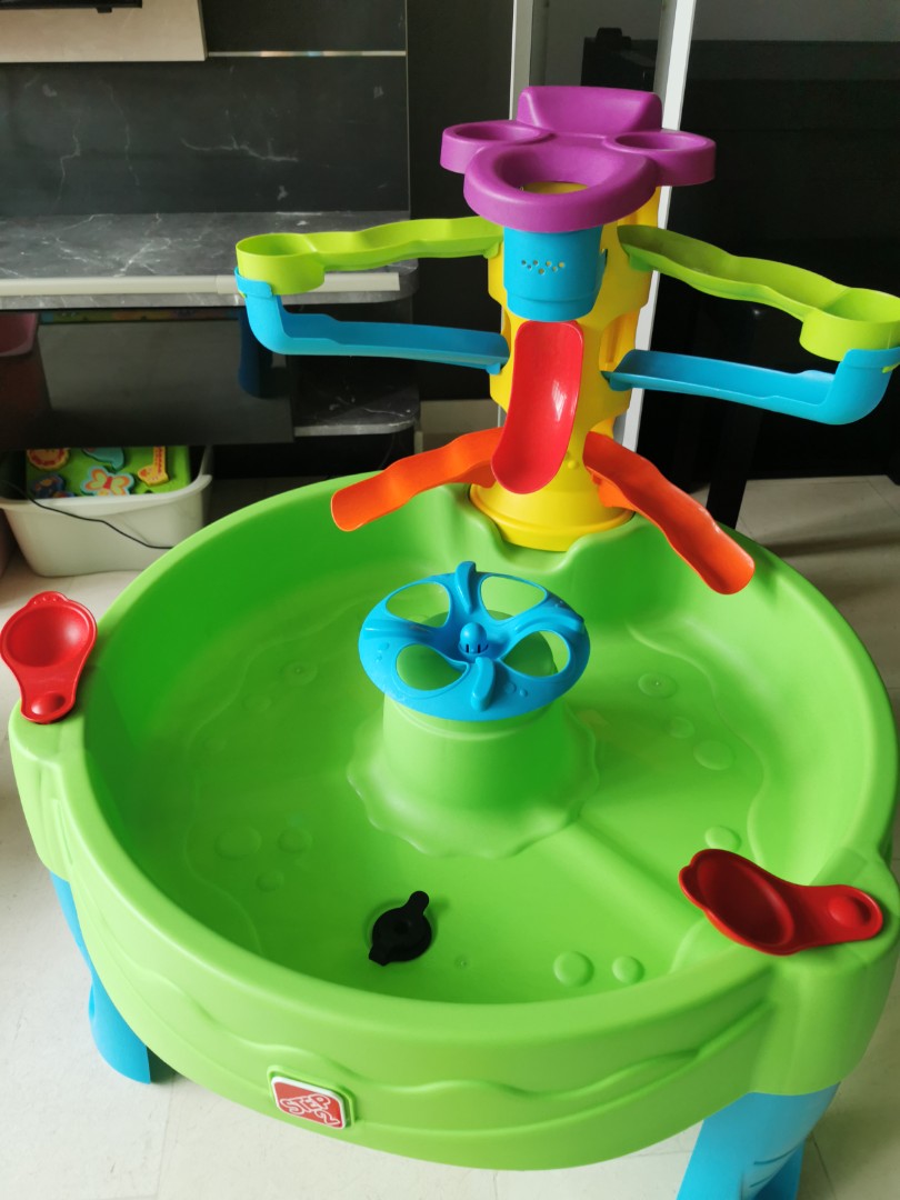 Step 2 busy ball table, Babies & Kids, Baby Nursery & Kids Furniture ...