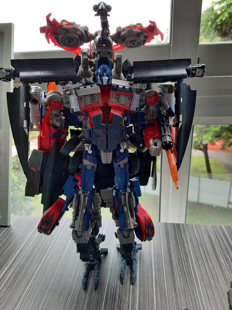 Transformers leader class Optimus Prime & Jetfire, Toys & Games, Bricks ...
