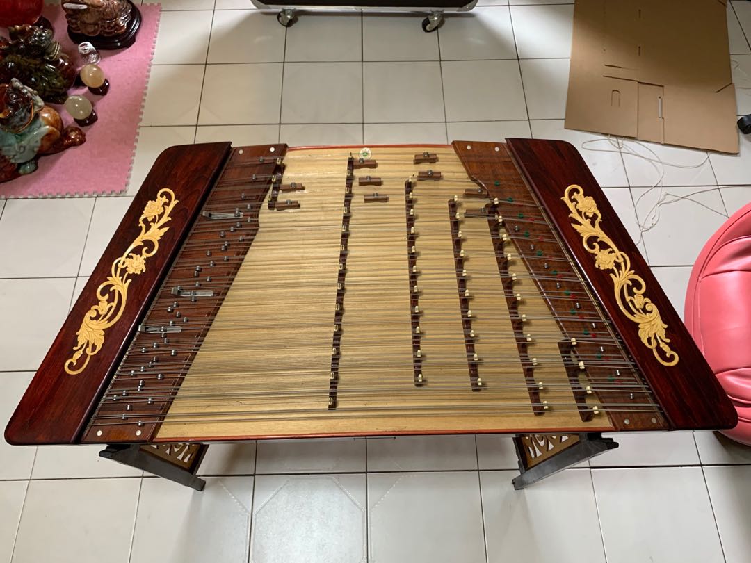 Yang Qin, Hobbies & Toys, Music & Media, Musical Instruments on Carousell