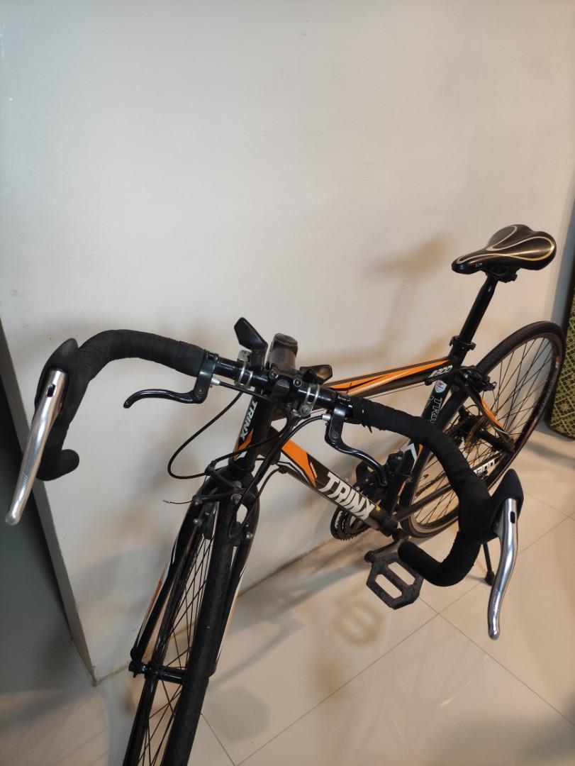 2nd Hand R300 Trinx Road bike, Sports Equipment, Bicycles & Parts ...