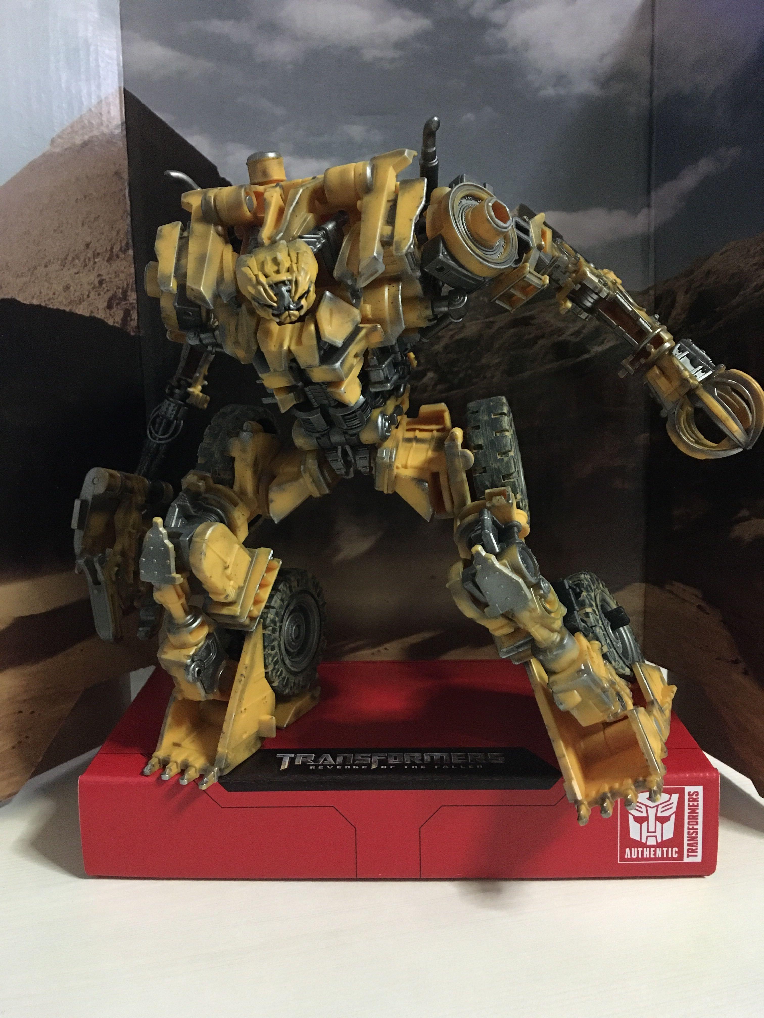 [Custom] Transformers Studio Series Revenge of the Fallen Scrapper ...