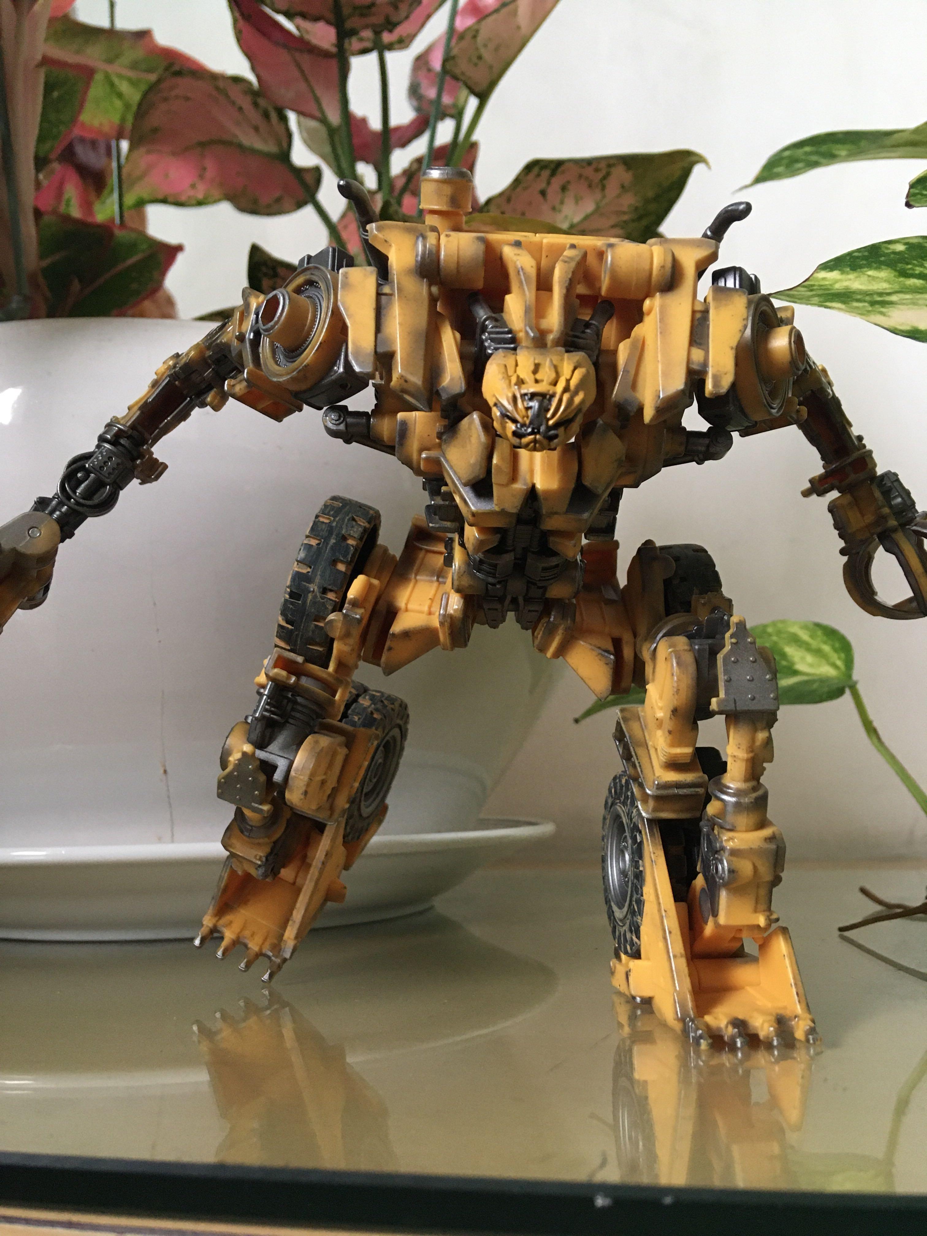 [Custom] Transformers Studio Series Revenge of the Fallen Scrapper ...