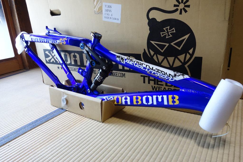 DA BOMB REVOLUTION (Slopestyle / Dirt Jump) 26er Frame, Sports ...