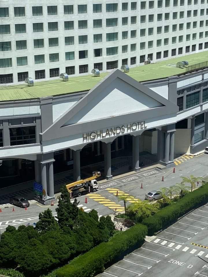 Genting Highlands Highlands(Maxim) Hotel Luxurious Premier King/Twin ...