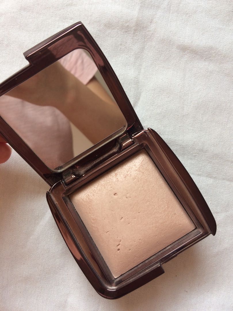 Hourglass dim light, Beauty & Personal Care, Face, Makeup on Carousell