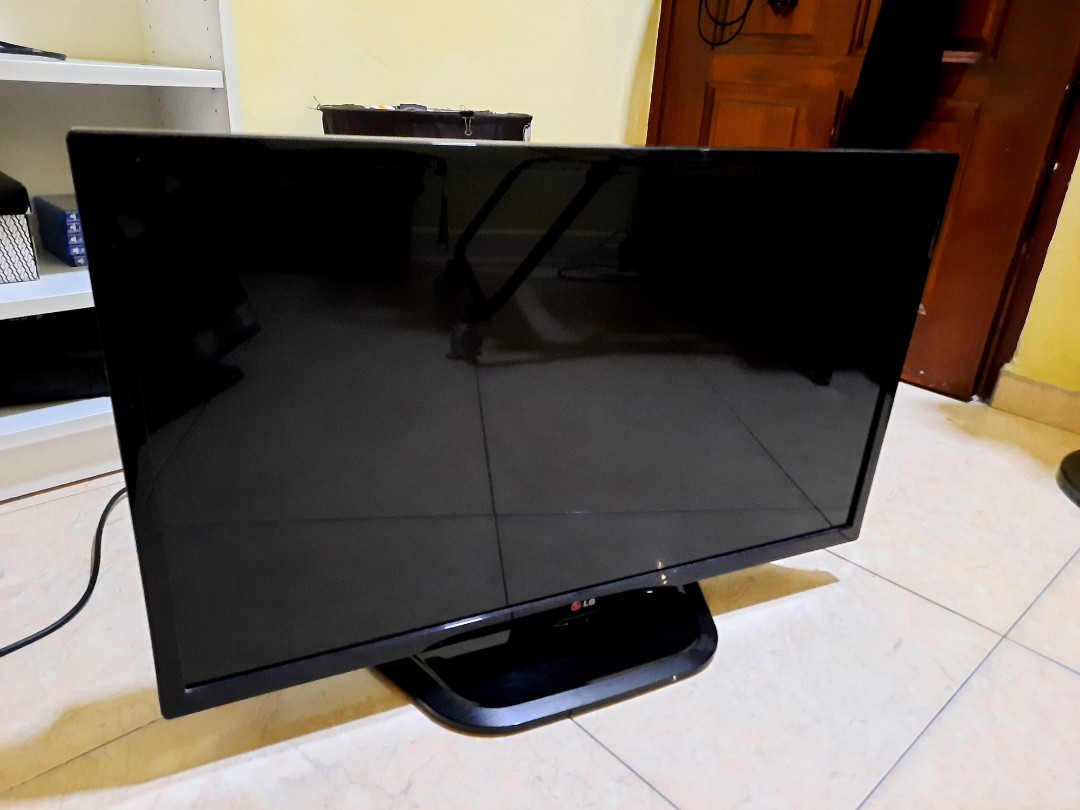 LG TV 32 INCH FULL HD LED 32LN5400, TV & Home Appliances, TV ...
