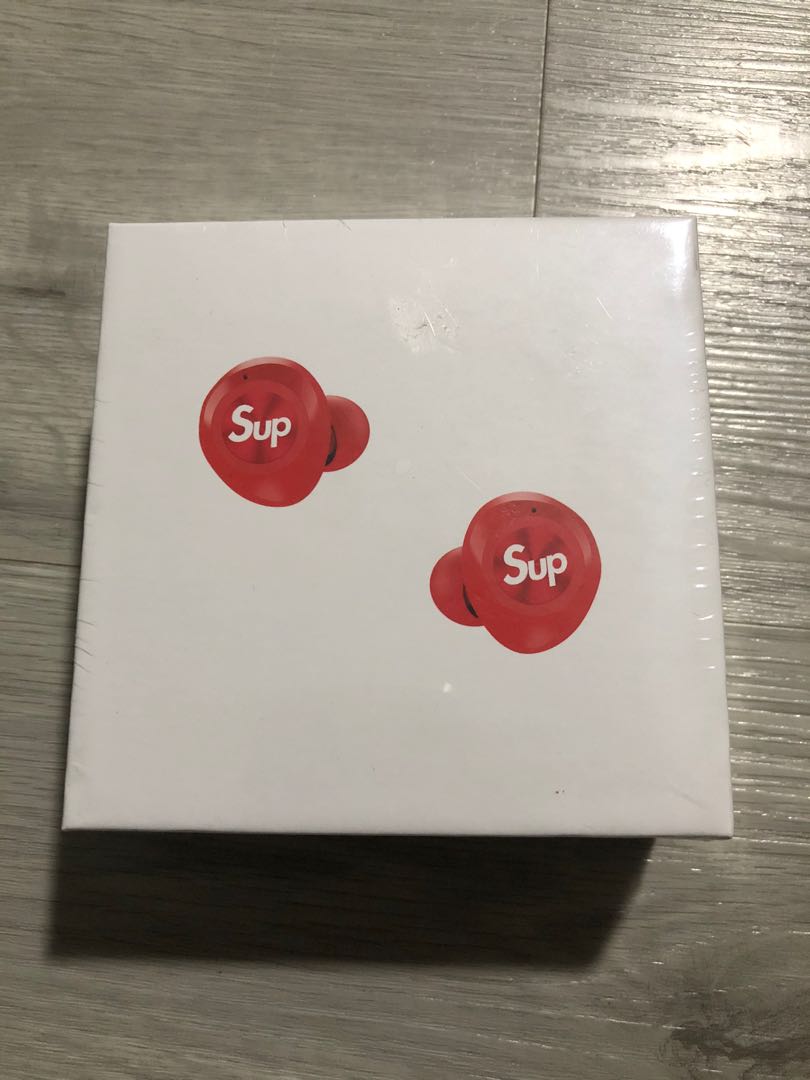 Supreme, Mobile Phones & Gadgets, Mobile & Gadget Accessories, Cases ...