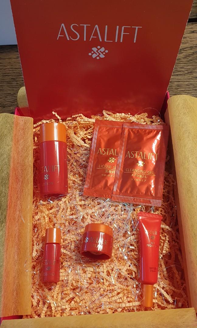 ASTRALIFT beauty package (vanity trove), Beauty & Personal Care, Face ...