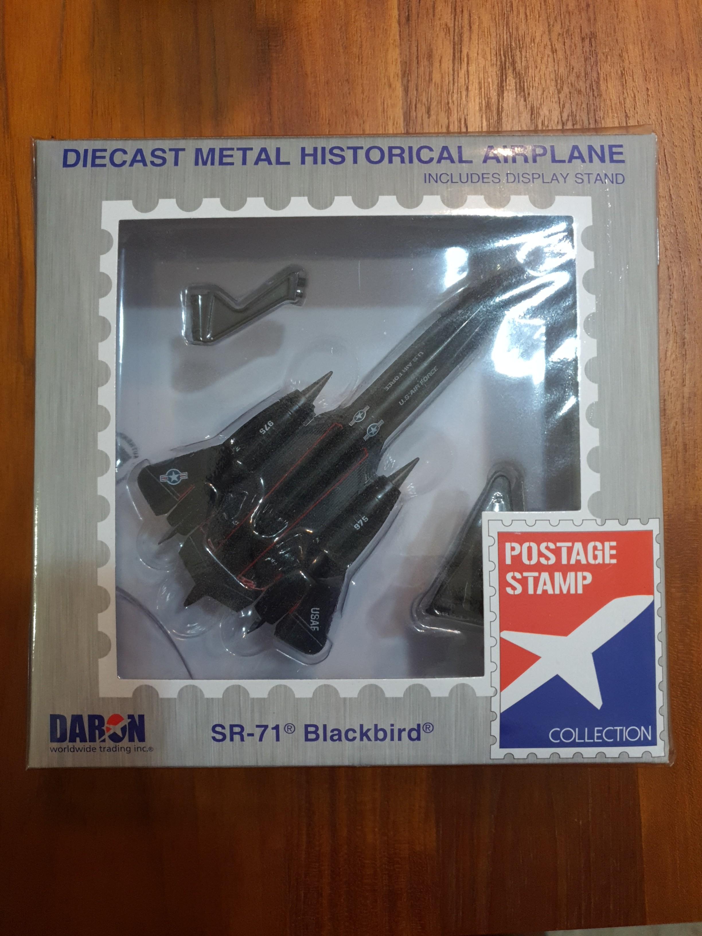 Daron 1/200 Postage Stamp Collection SR-71 Blackbird, Hobbies & Toys ...