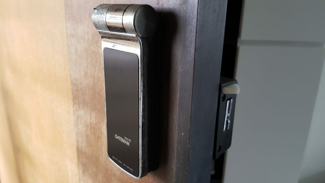 Gateman Z10-FD digital lock, Furniture & Home Living, Security & Locks ...