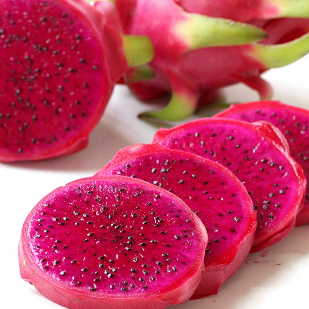 Organic red dragon fruits, Food & Drinks, Chilled & Frozen Food on ...