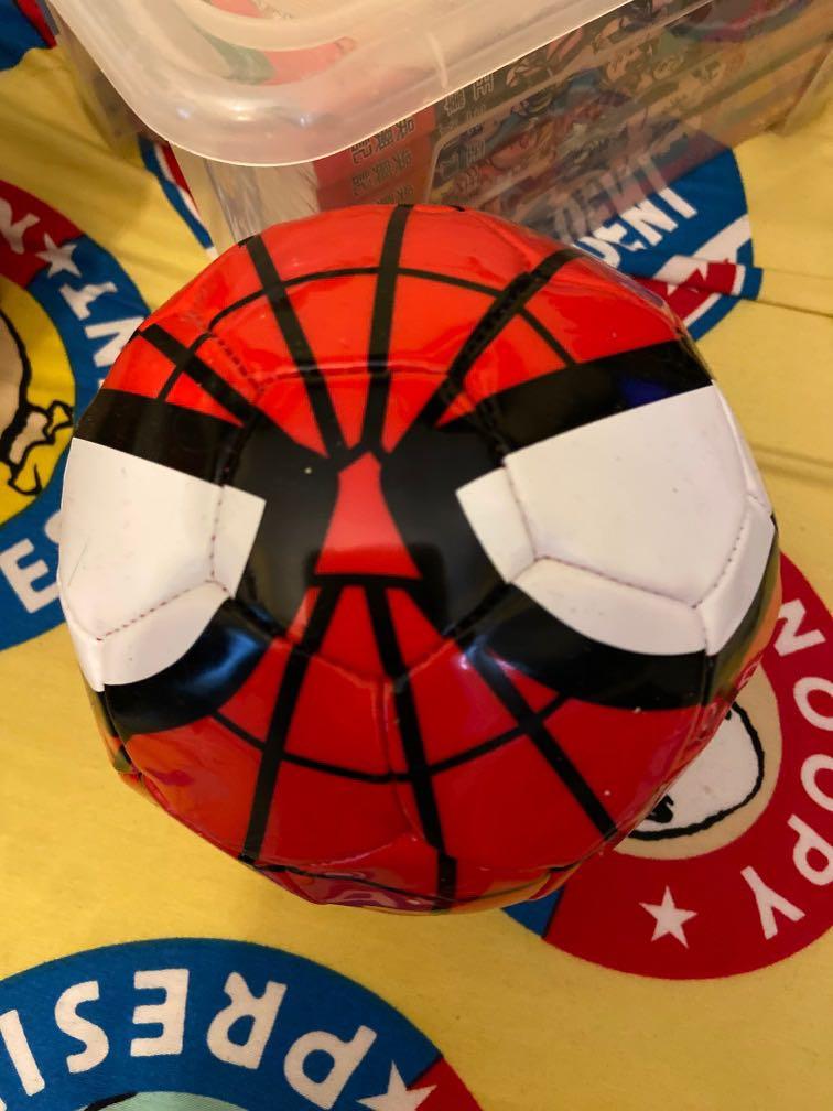 Spider-Man ball, 興趣及遊戲, 玩具 & 遊戲類 - Carousell