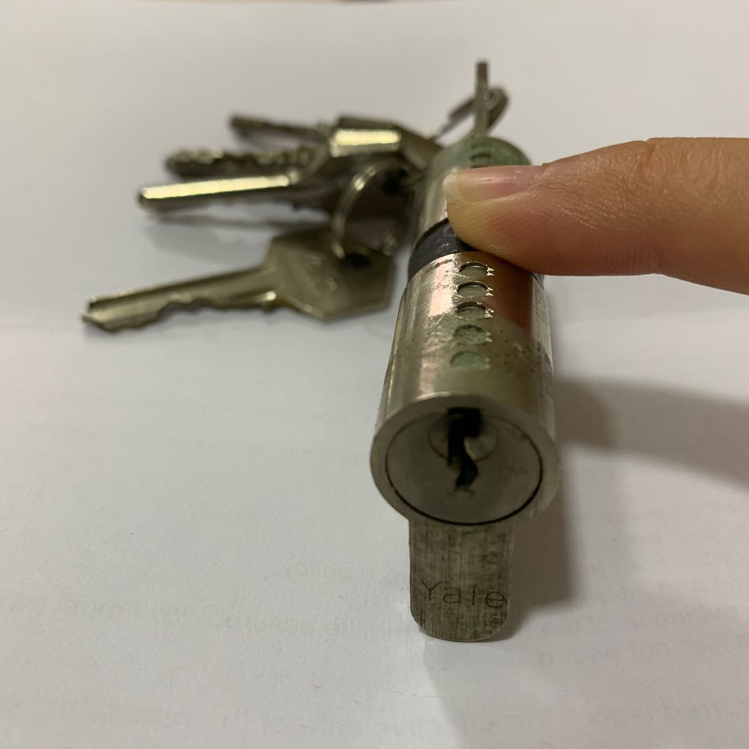 Yale Lock Yale Cylinder Lock Yale Door Lock Yale Cylinder Door Yale ...
