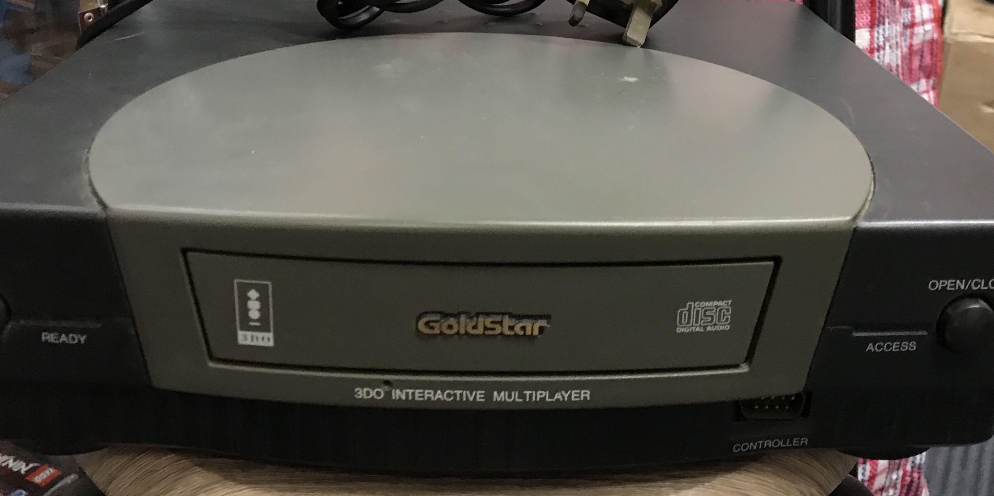 罕有 懷舊 90年代 Goldstar 3DO Interactive Multiplayer 中古 遊戲機 主機, 電子遊戲, 遊戲機配件, 遊戲週邊商品 - Carousell