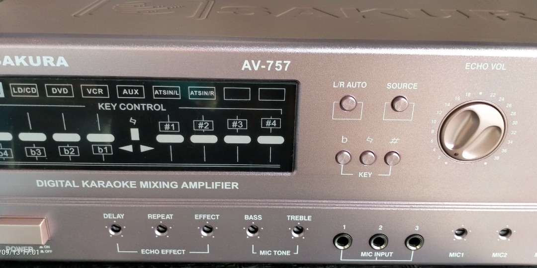 Amplifier Sakura 757, Hobbies & Toys, Music & Media, CDs & DVDs on Carousell