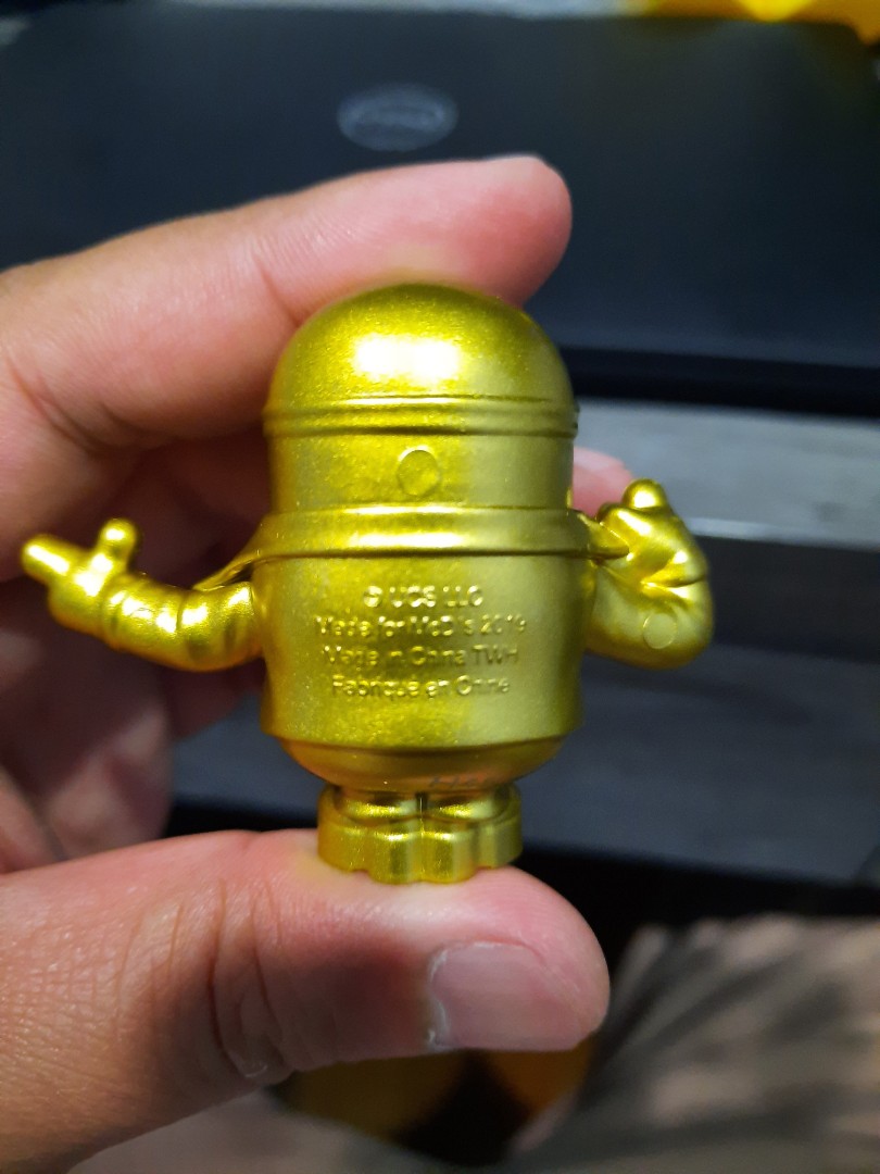 Mcdonald golden minion, Hobbies & Toys, Toys & Games on Carousell