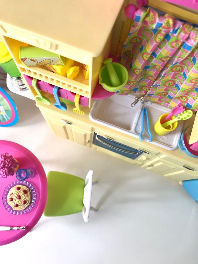 Original Barbie Complete kitchen set, Hobbies & Toys, Toys & Games on ...