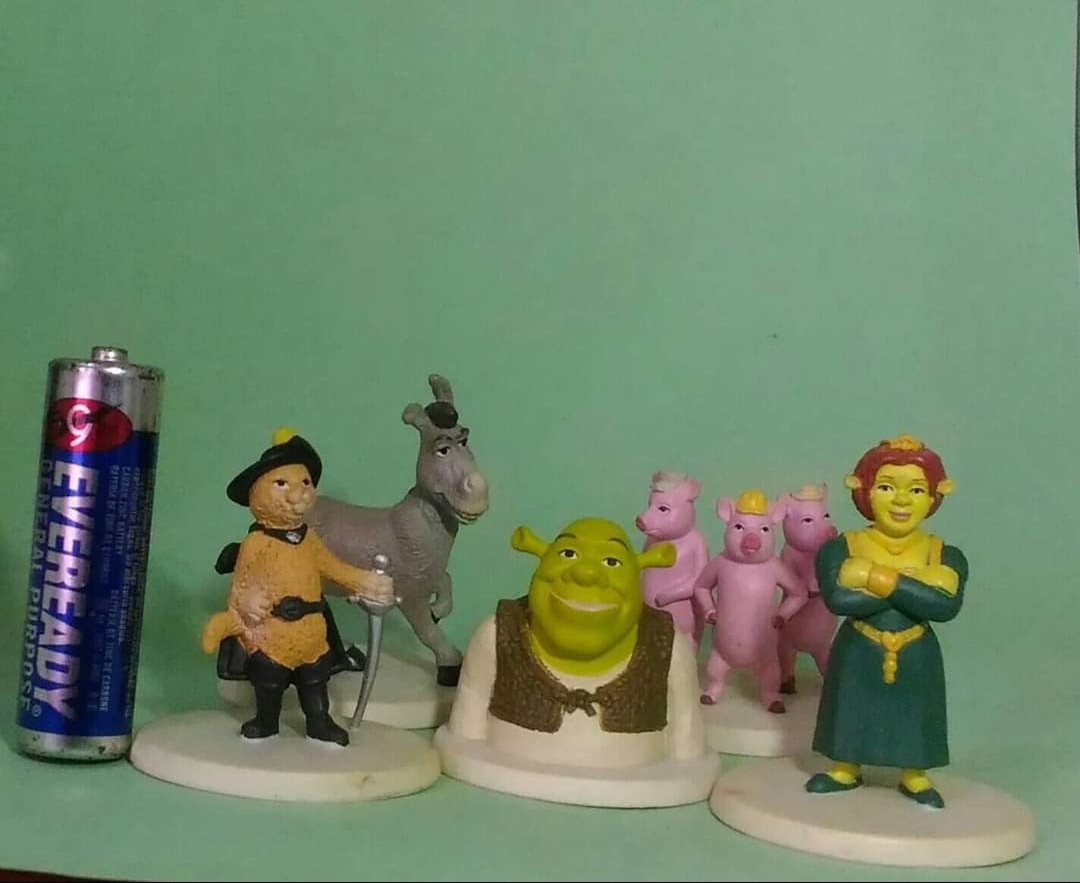 Shrek Figures Set, Hobbies & Toys, Toys & Games on Carousell