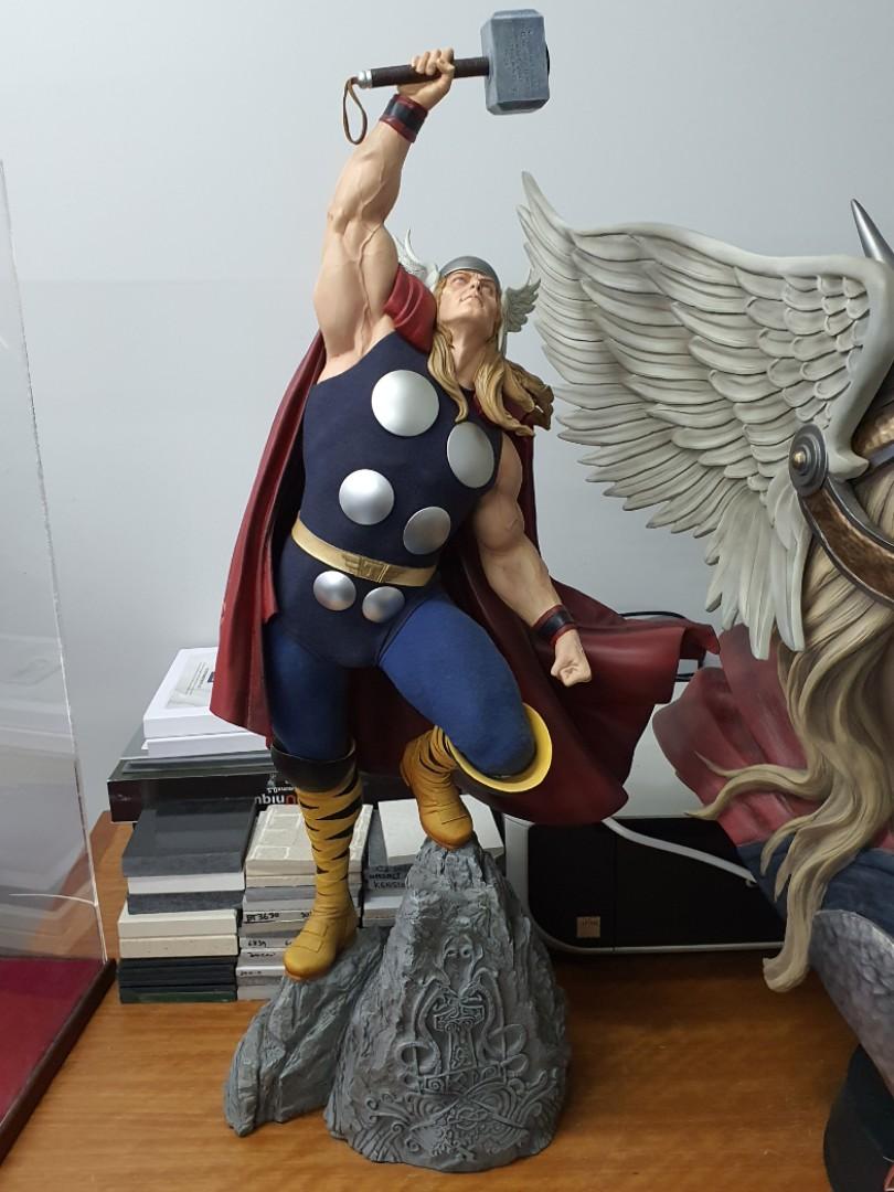Sideshow Thor 1/4 scale Premium Format Figure toy statue hot item ...