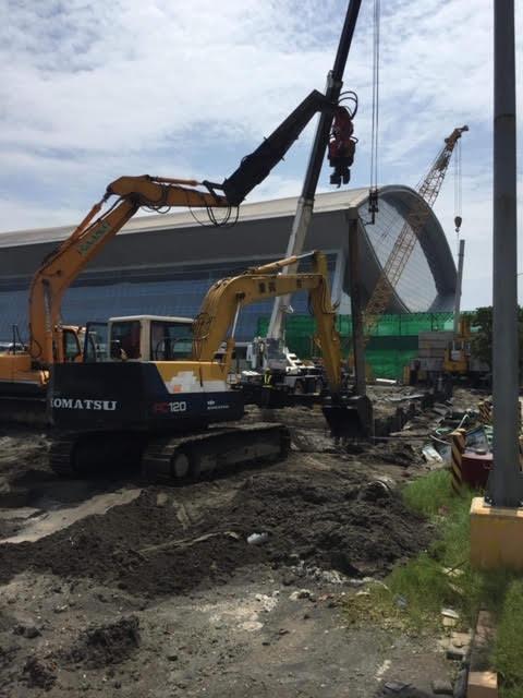 Backhoe Rental Backhoe for Rent Concrete Breaker Excavation Excavator ...