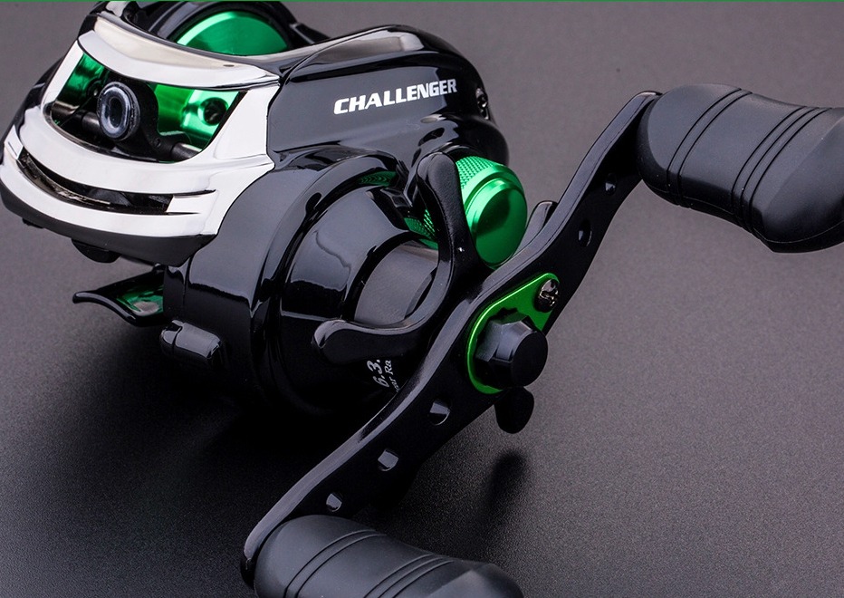 DMK baitcast reel - challenger, Sports Equipment, Fishing on Carousell
