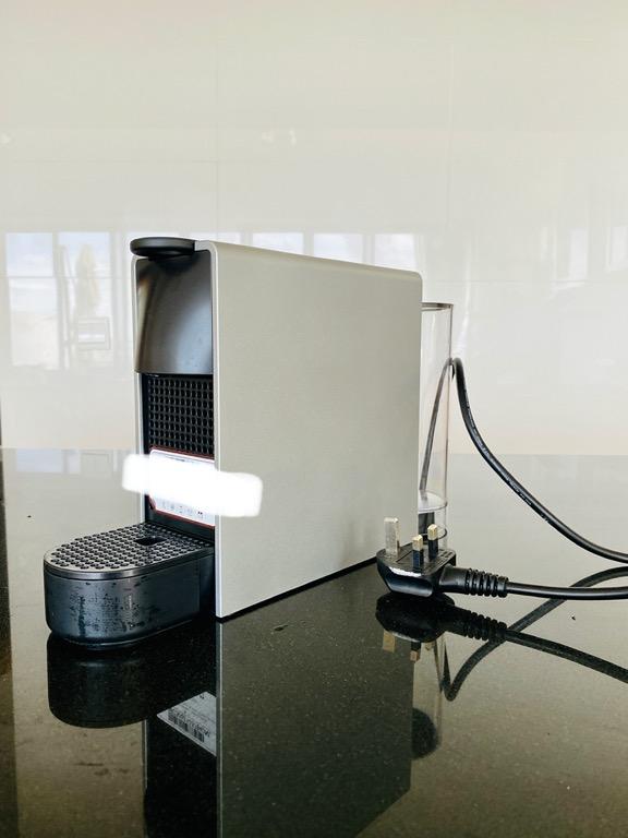 Nespresso Essenza Mini Silver, TV & Home Appliances, Kitchen Appliances ...