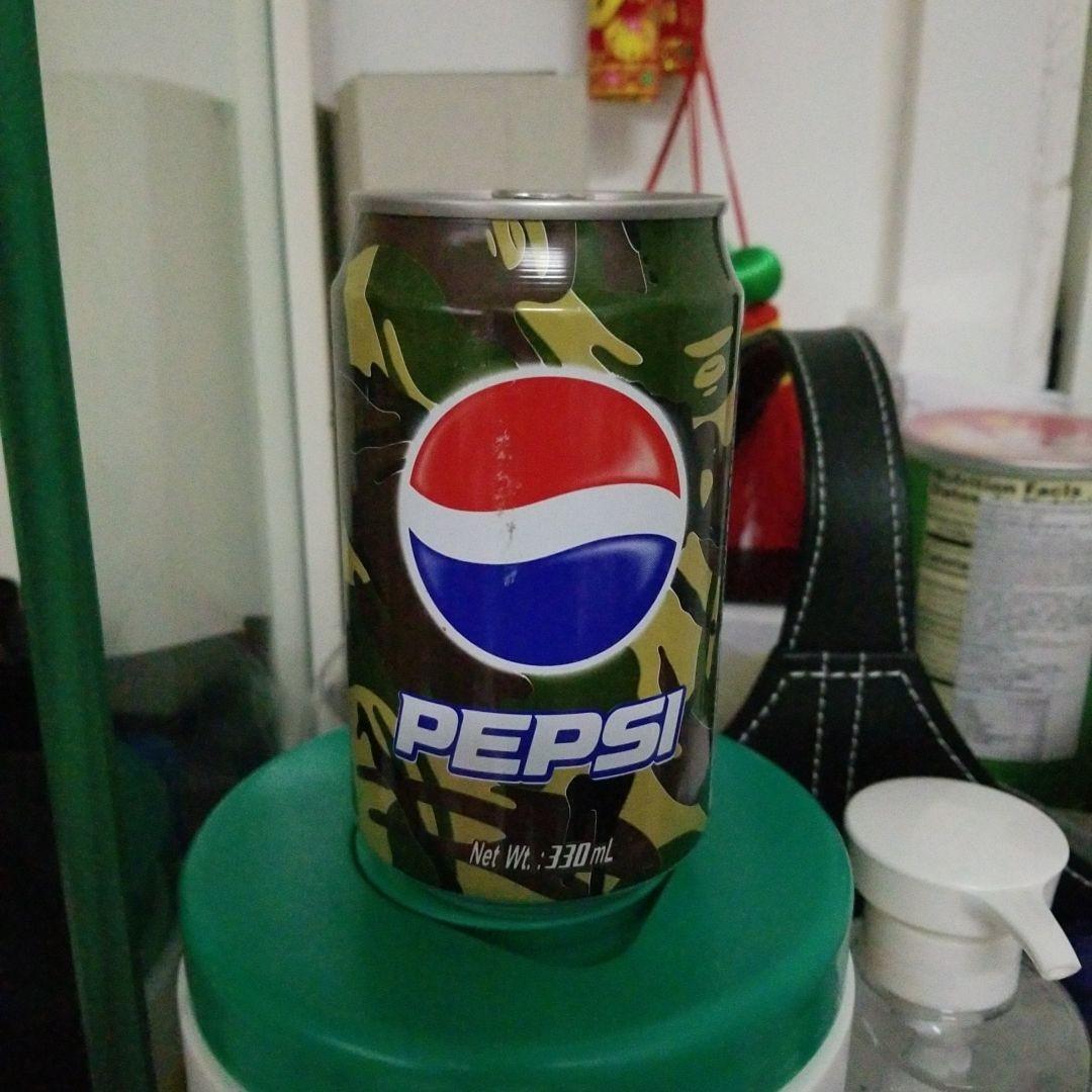 PEPSI X AAPE 330ml, 興趣及遊戲, 收藏品及紀念品, 郵票及印刷品 - Carousell
