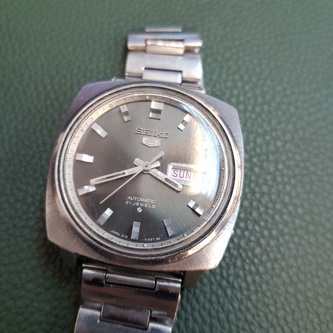 Seiko 5 Grey Day Date Automatic, Men's Fashion, Watches & Accessories ...