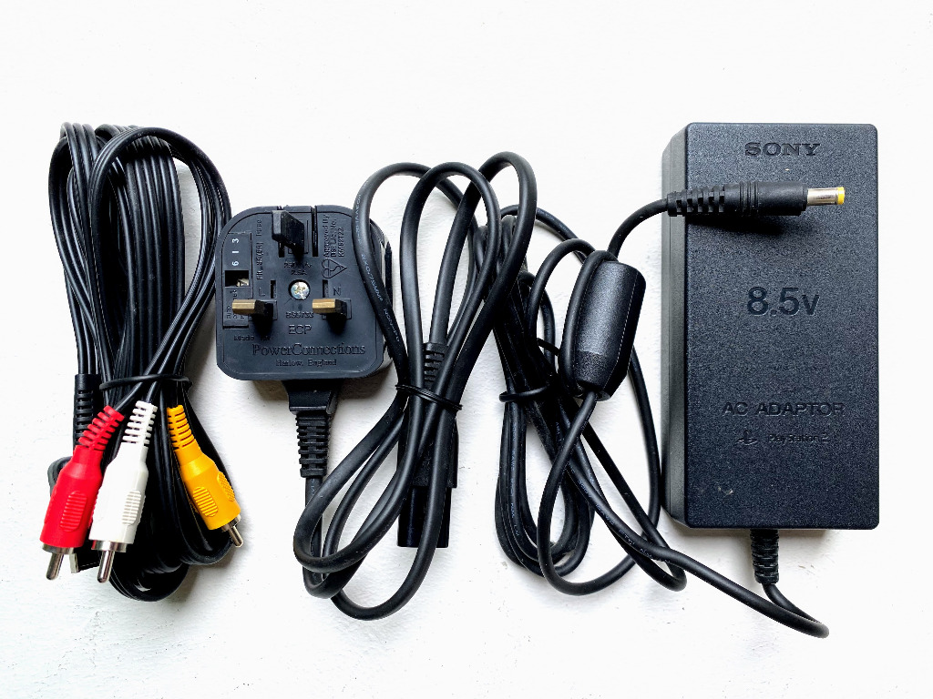Sony Playstation 2 (PS2) power supply and connector, Video Gaming ...