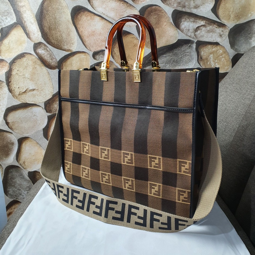 Tas Fendi Sunshine FF Stripe Shopper LIMITED STOCK, Fesyen Wanita, Tas ...