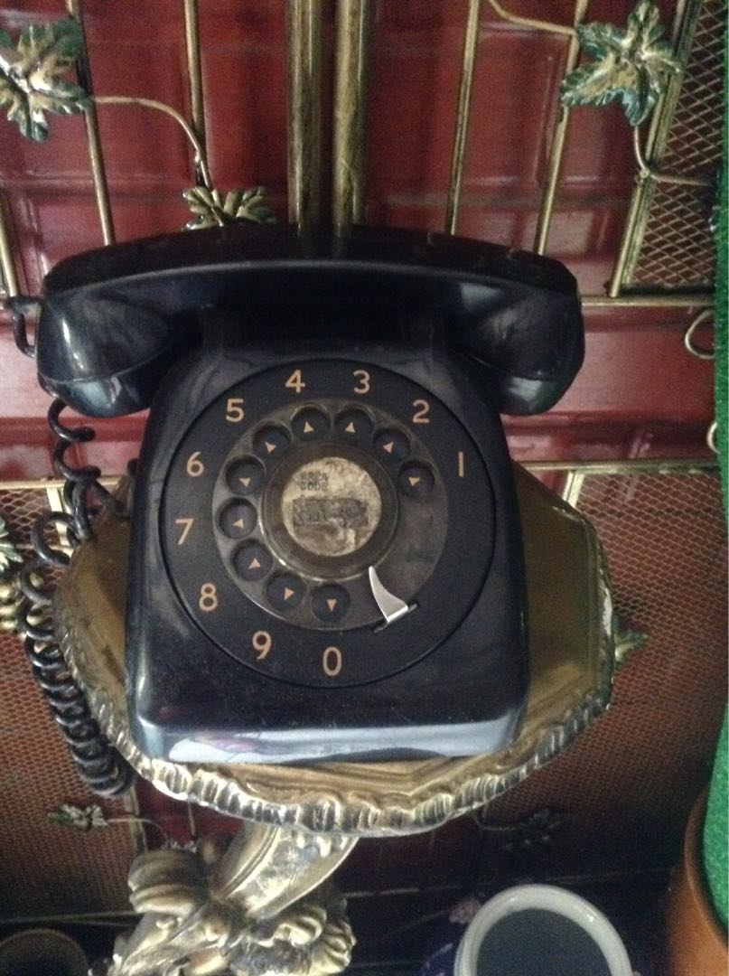 Vintage Working Rotary Phone, Hobbies & Toys, Memorabilia ...