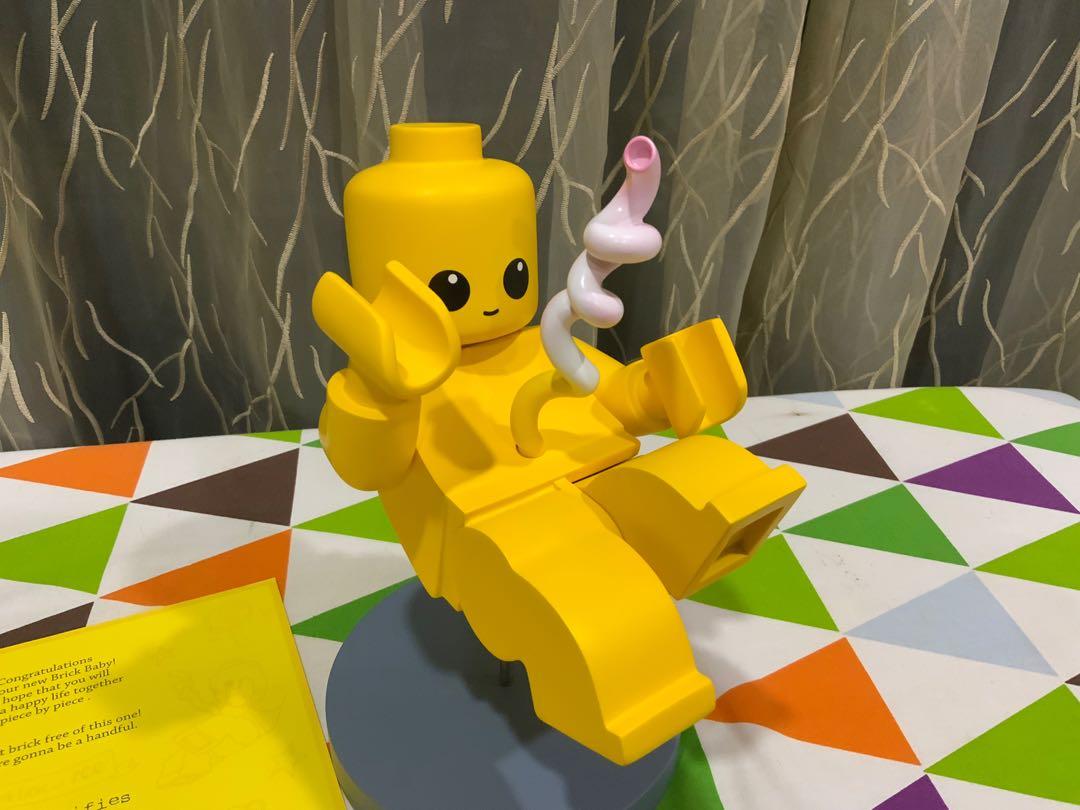 Brick baby 8.5" Limited Edition Statue by Jason Freeny, Hobbies & Toys ...