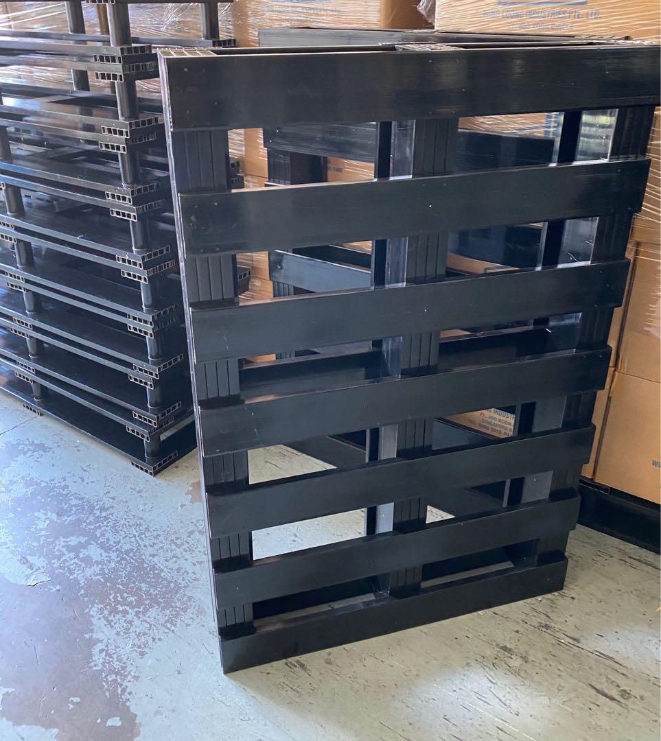 CUSTOMISABLE PVC PALLET GAPS OR NO GAP MADE IN SG, Furniture & Home ...