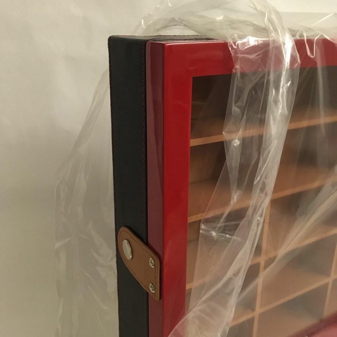 Kyosho Ferrari Display Case for 1/64 Minicar, Hobbies & Toys, Toys ...