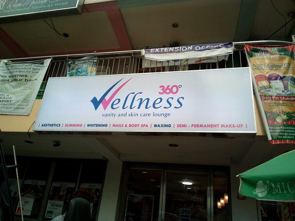 LIght Box Panaflex Signage, Community on Carousell