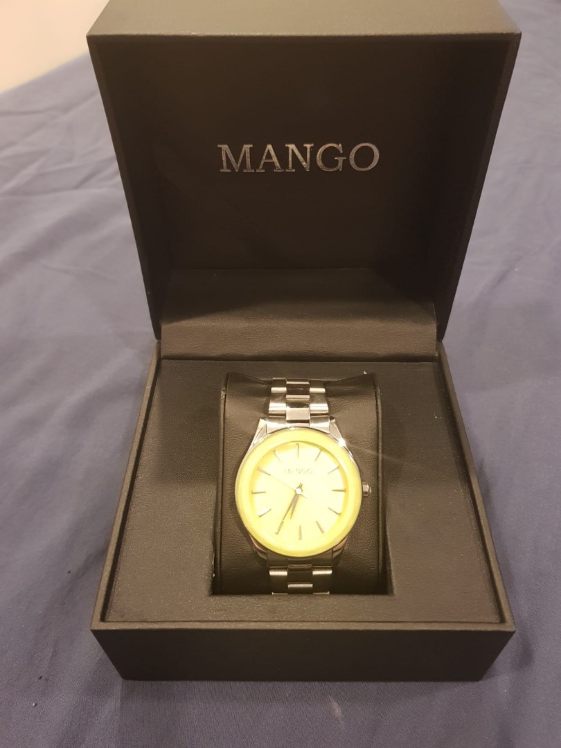 Mango, Mobile Phones & Gadgets, Wearables & Smart Watches on Carousell