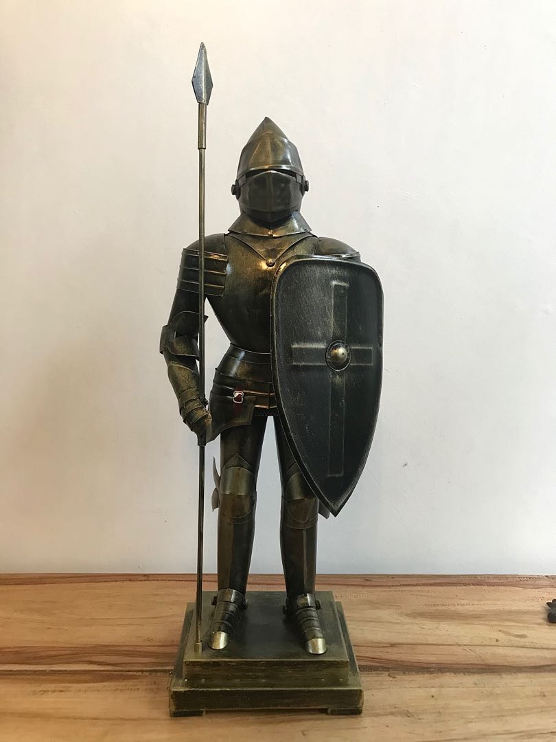 Medieval Knight Armor Metal Height: 18.5 inches, Hobbies & Toys ...