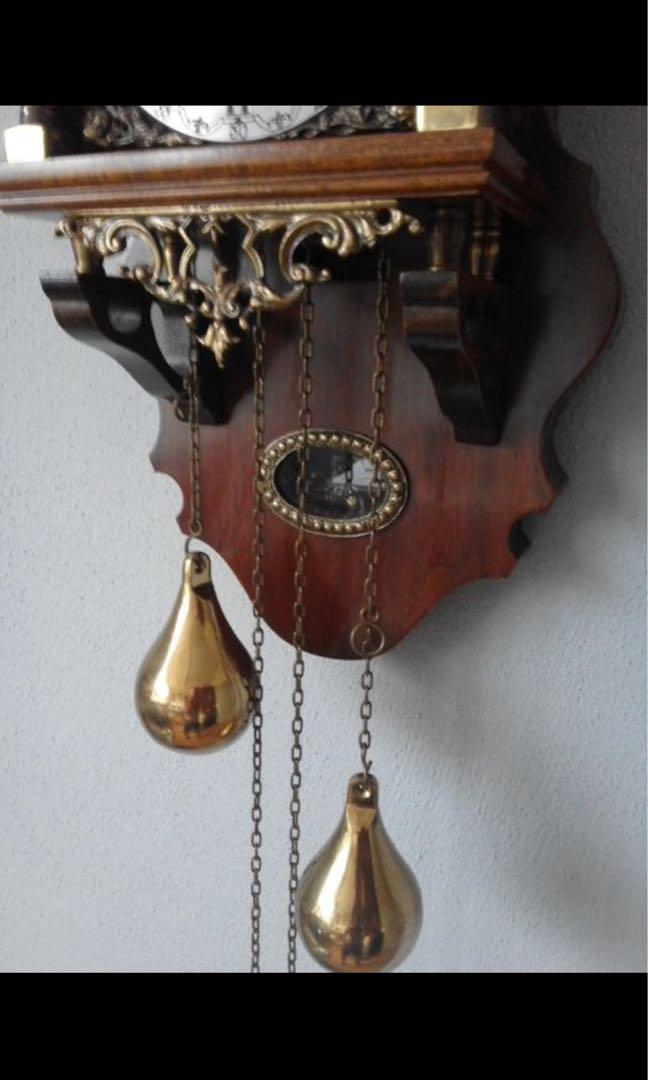 Vintage/Antique Pendulum Clock (Oak Wood - 20th Century), Hobbies ...