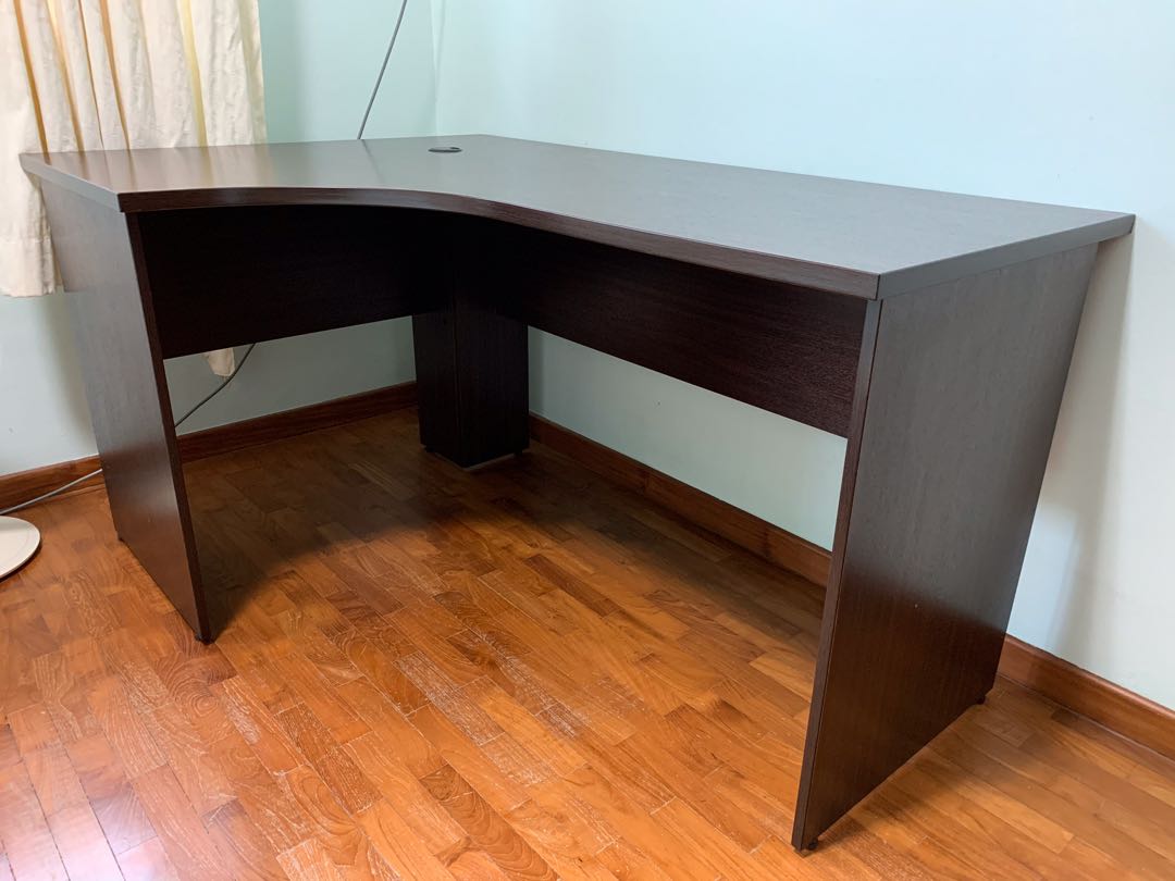 V.Hive Computer/Study Table, Furniture & Home Living, Furniture, Tables ...