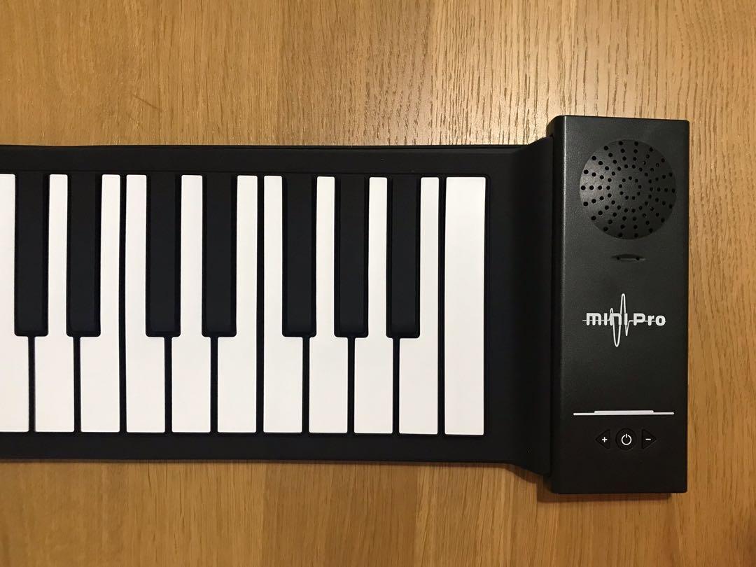 Flexi Rollable Foldable Digital Piano Keyboard 88, Music & Media, Music ...