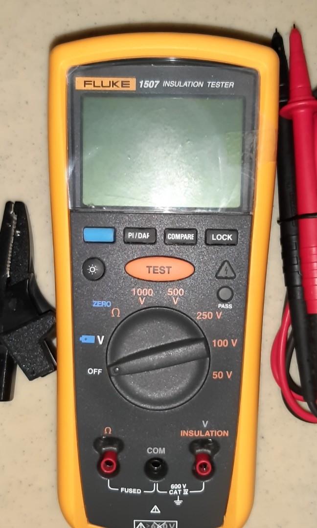 FLUKE 1507 insulation tester( megger), Commercial & Industrial ...