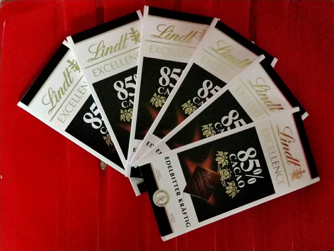 Lindt 85% dark chocolate, Food & Drinks, Packaged & Instant Food on ...