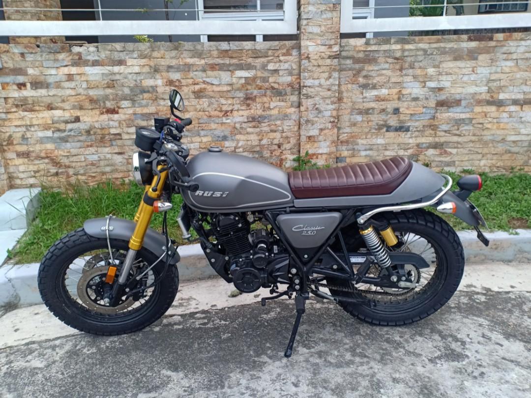 Rusi Classic 250/ Model 2019, Motorbikes, Motorbikes for Sale on Carousell