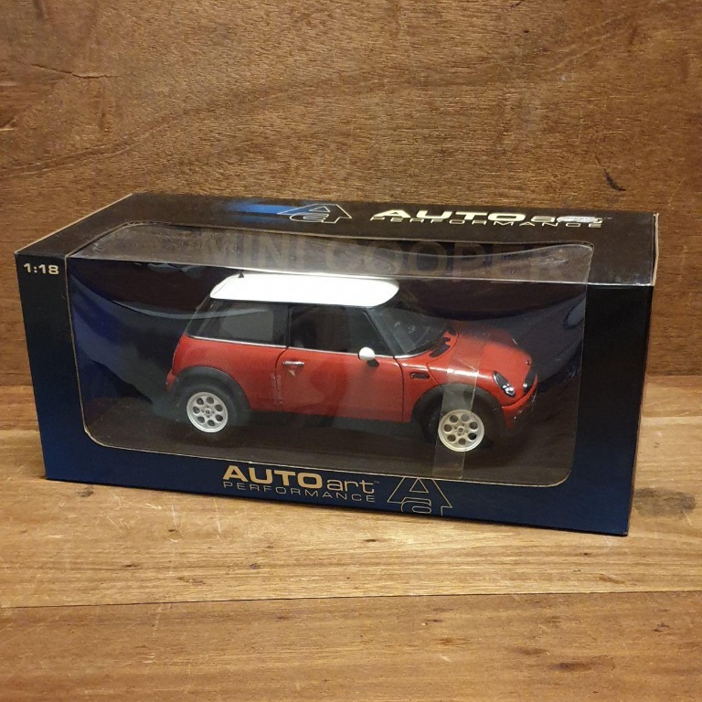 Autoart Mini Cooper 1:18, Hobbies & Toys, Collectibles & Memorabilia ...