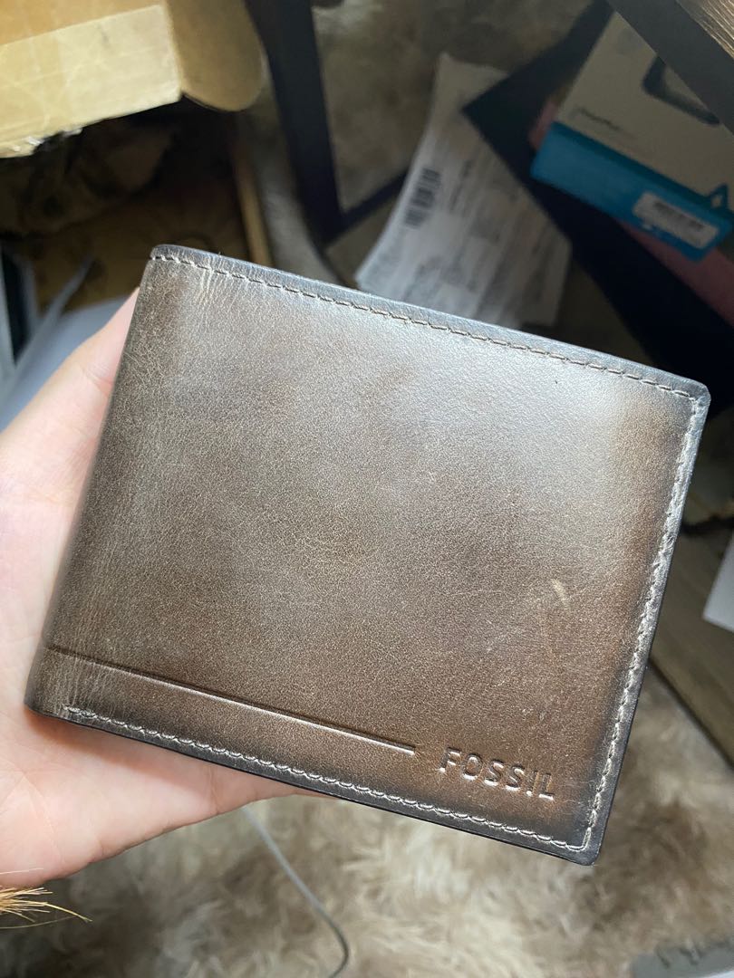 BRAND NEW FOSSIL MENS WALLET (ALLEN RFID), Men's Fashion, Watches ...