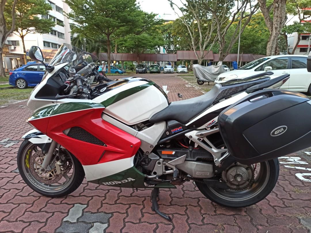 Honda Vfr 800 Vtec, Motorcycles, Motorcycles for Sale, Class 2 on Carousell